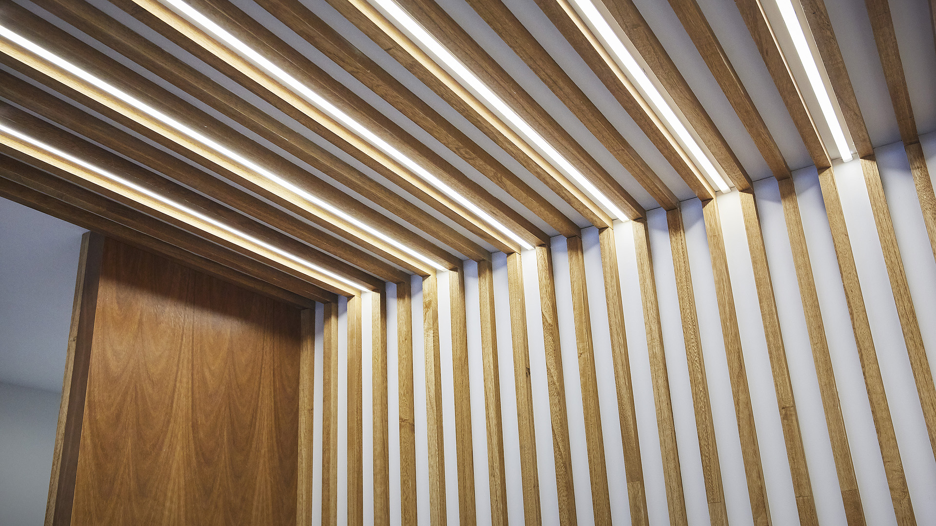 Dr Ian Timms :: Medifit Design & Construct - Award Winning Medical and ...