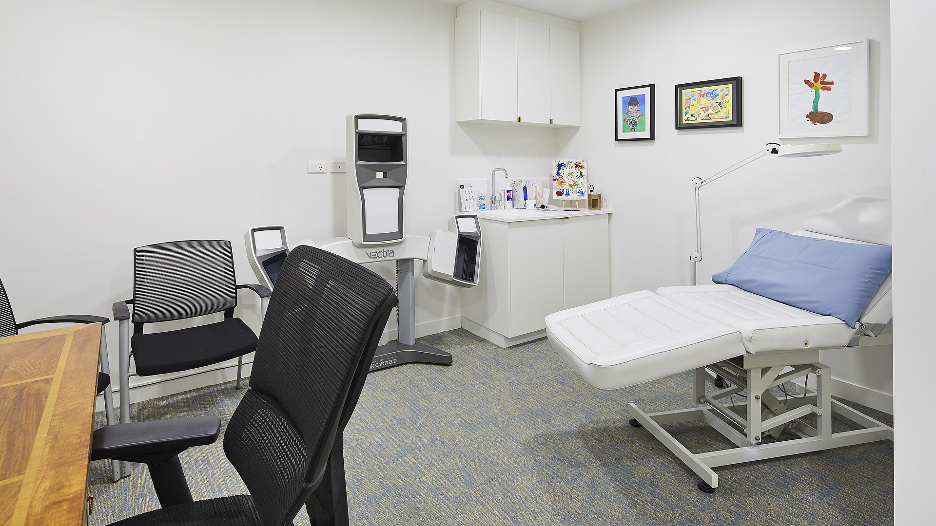 Dr Ian Timms :: Medifit Design & Construct - Award Winning Medical and ...