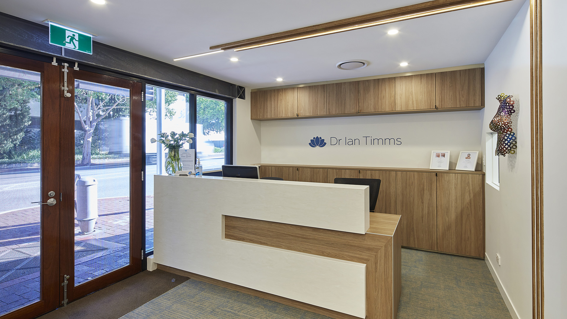 Dr Ian Timms :: Medifit Design & Construct - Award Winning Medical and ...